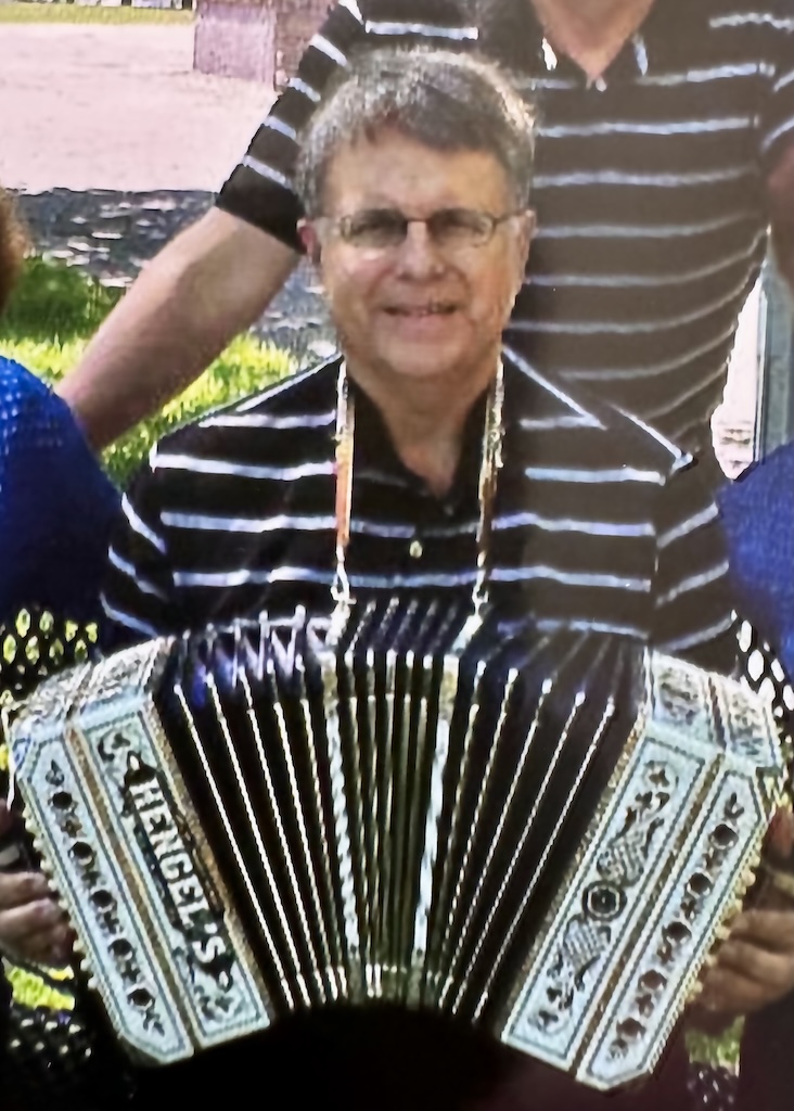 Daniel Stursa Concertina Music